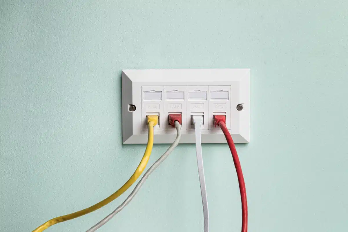Terminating Cat 6 Cable: Beginner’s Guide (2024) | iTECH2 Terminating Cat 6 Cable: Beginner’s Guide (2024) | iTECH2